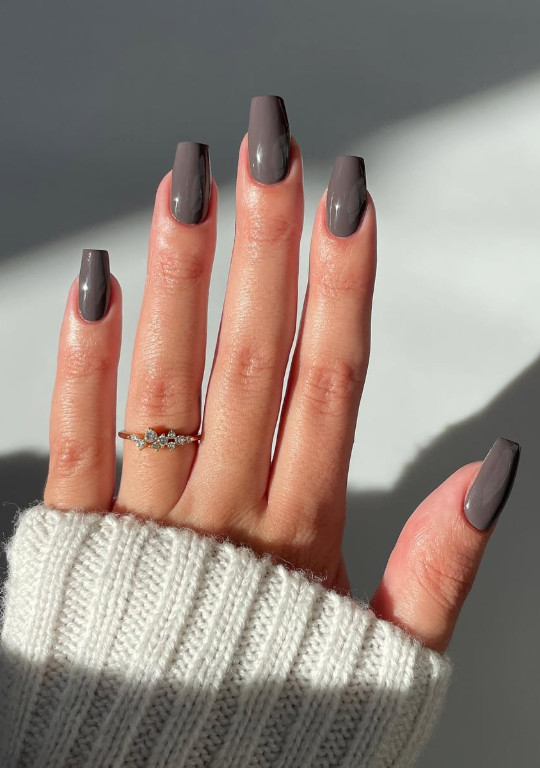 50 Grey Winter Nails To Keep Your Manicure Cool & Stylish